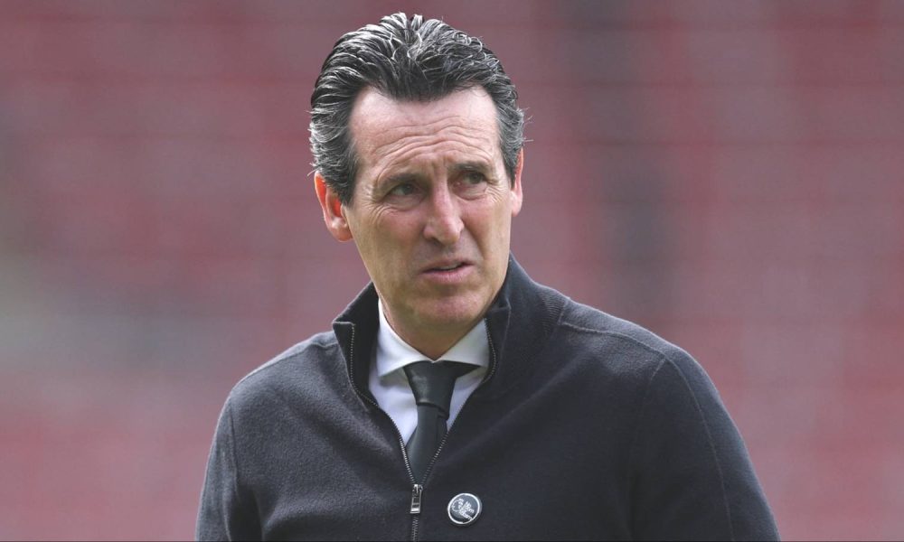Juventus Eyeing Move to Sign Aston Villa Star Emi Martinez in Cut-Price ...