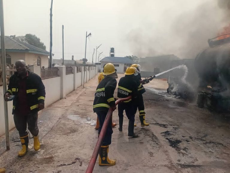 Petrol tanker catches fire at filling station in Kwara - NaijaWhisper